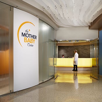 United Hospital Mother Baby Center | HDR
