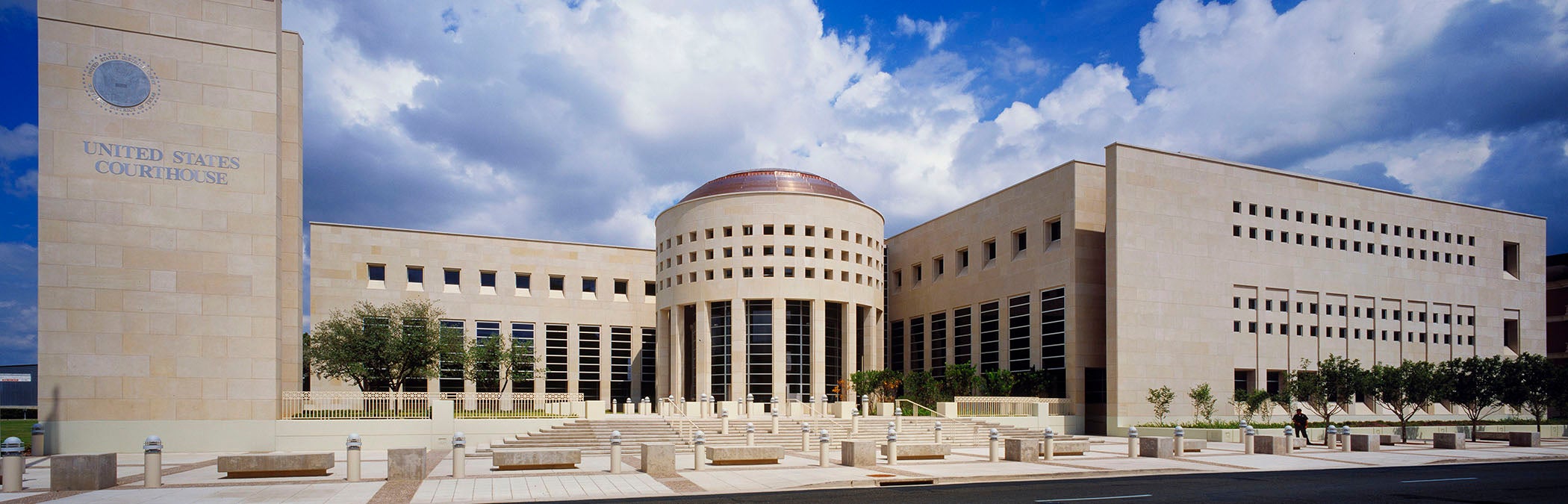 U.S. Courthouse Laredo | HDR