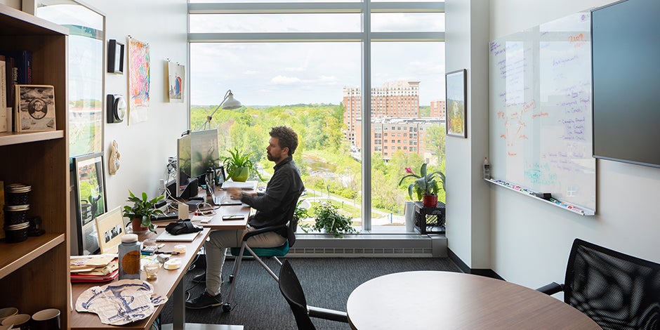 What the Future of Higher Education Means for Office Space | HDR