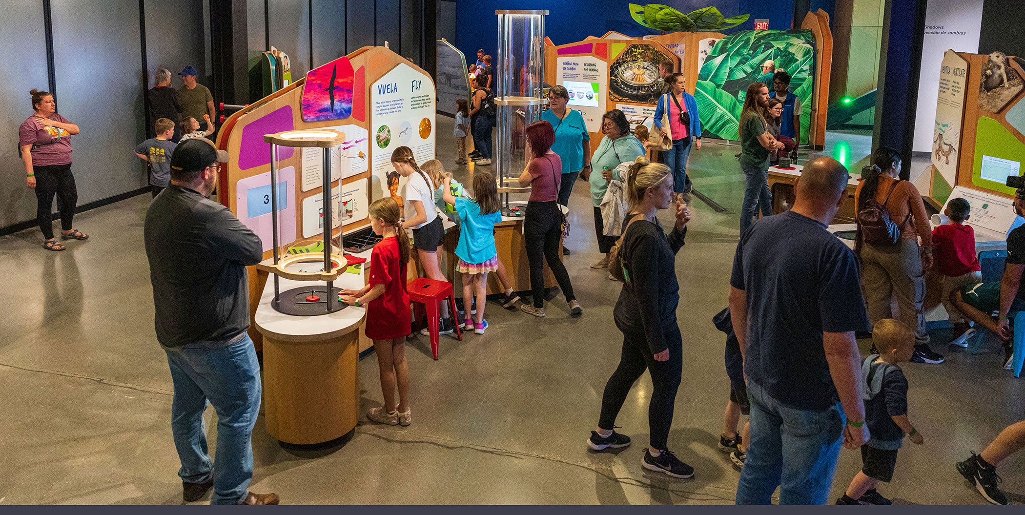Engineering and Nature Converge in Kiewit Luminarium Exhibit | HDR